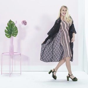 LuLaRoe | Tops | Lularoe Lace Noir Shirley Solid Black Kimono Large ...